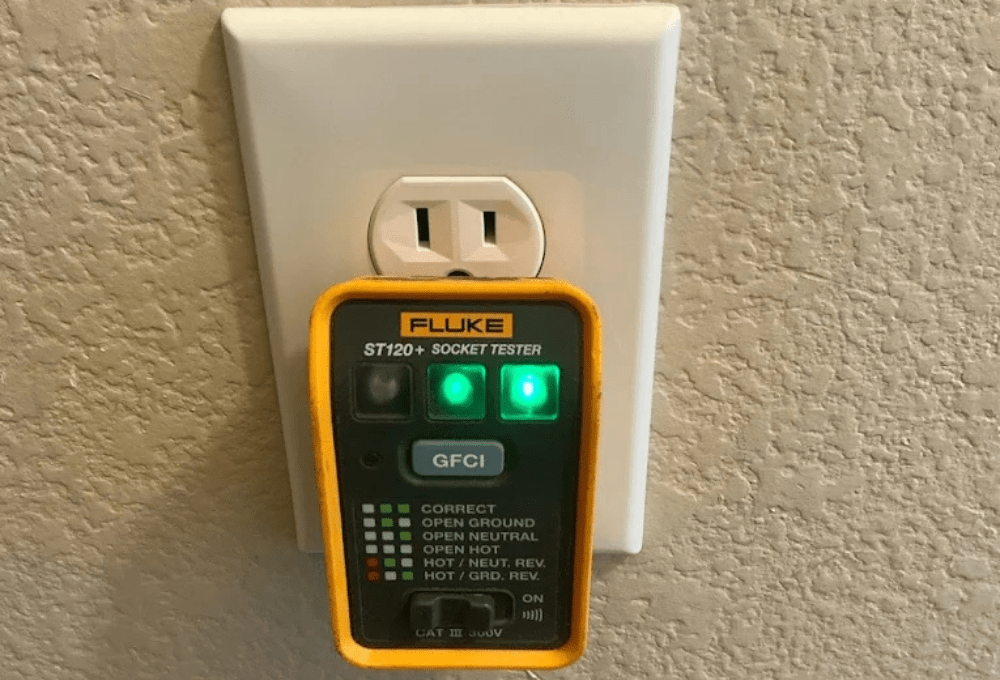 Recessed Electrical Plugs: Clean Up Cluttered Outlets